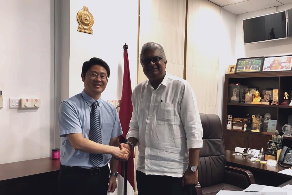 A Duo of Directors of the Confucius Institute at the University of ...